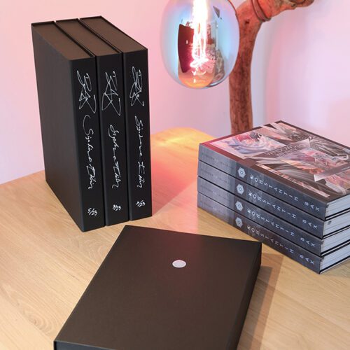 Windows to Infinity | signed Artbook by Konstantin Bax